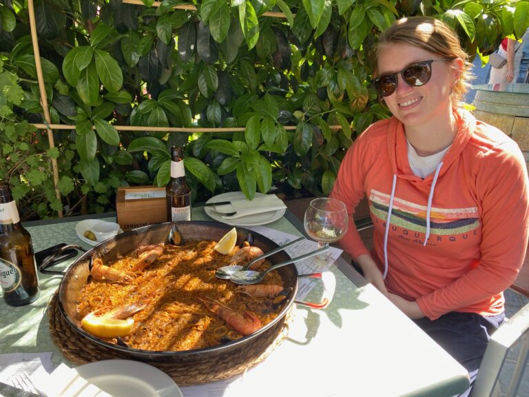 How to Tell the Time in Spanish (Complete Guide)